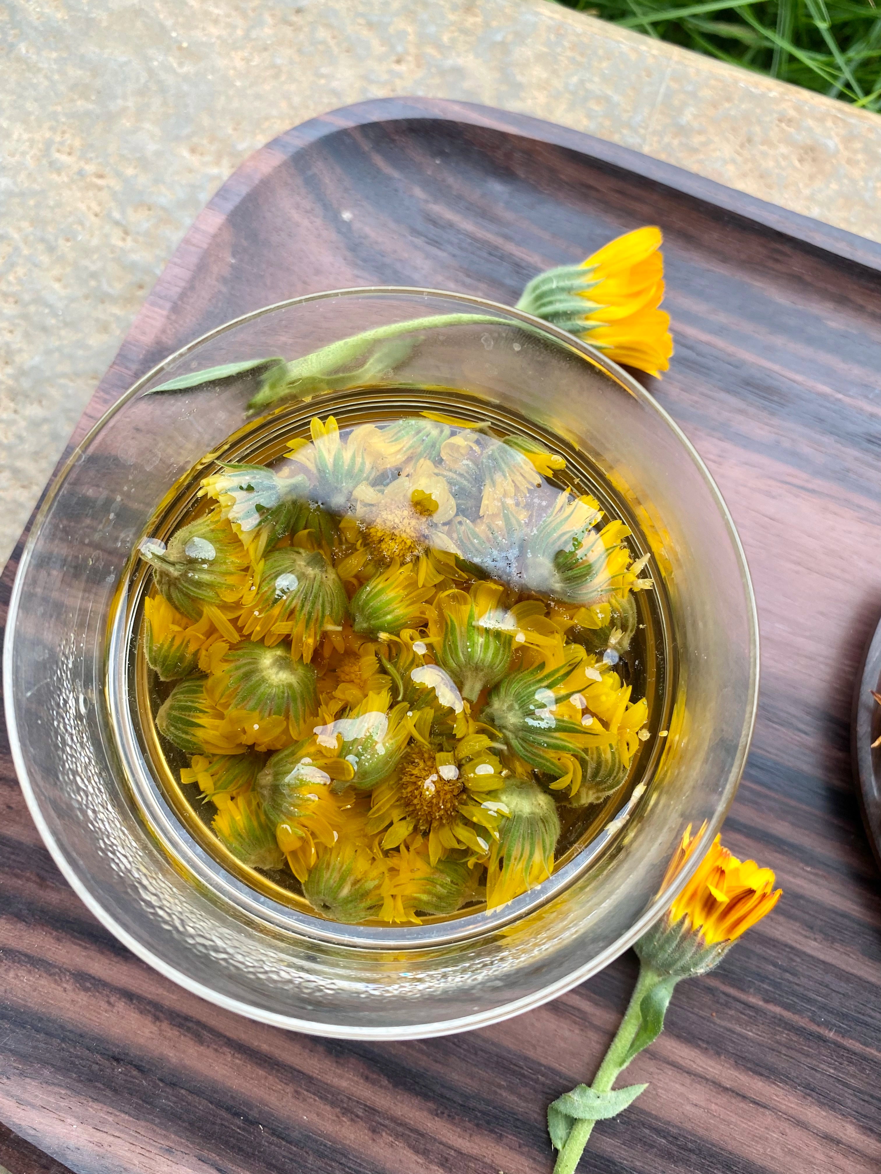 HERBS & TEAS – Yarroway Farm